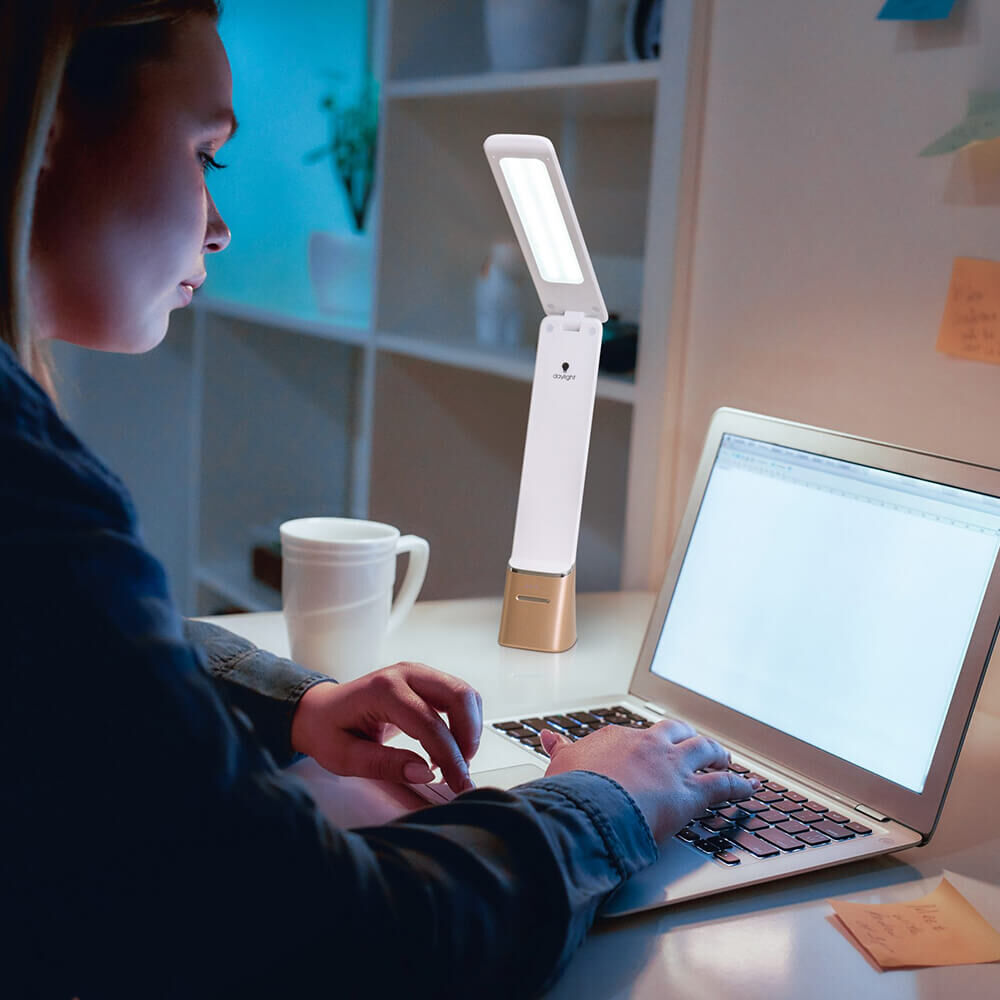 Daylight Smart Go Portable Task Lamp | Furniture & Equipment | Sally Beauty